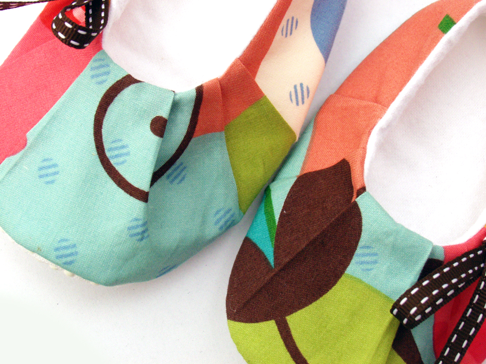 Ballet Baby Shoes, Size 18-24 Months. Its A Hoot! on Luulla