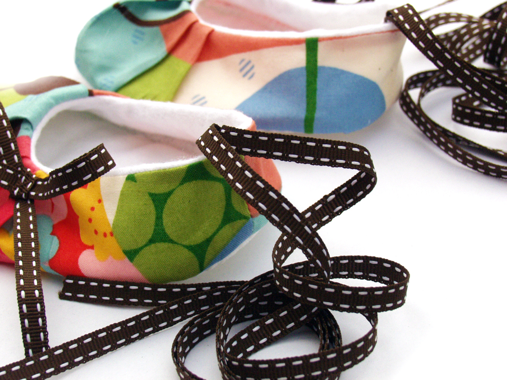 Ballet Baby Shoes, Size 18-24 Months. Its A Hoot! on Luulla