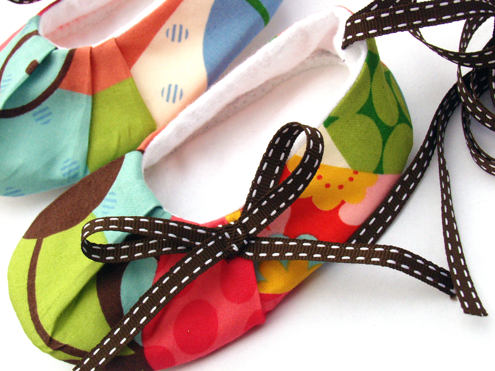 Ballet Baby Shoes, Size 18-24 Months. Its A Hoot! on Luulla